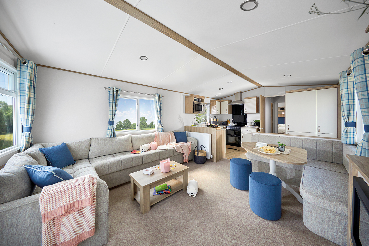 Platinum Caravan with hot tub